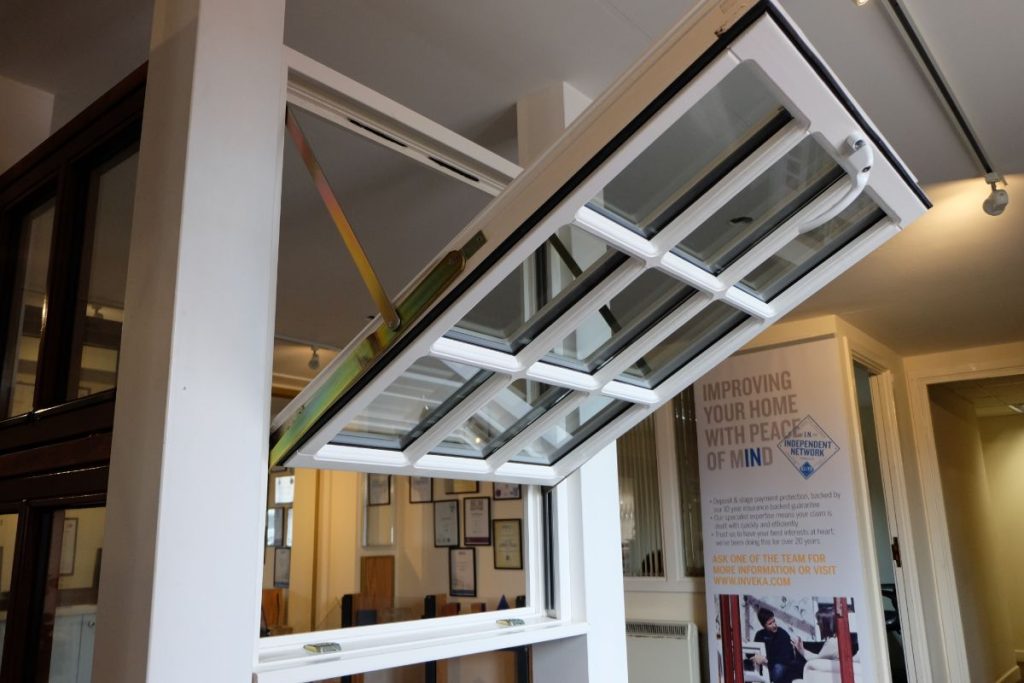 Timber Reversible Window - Norscot